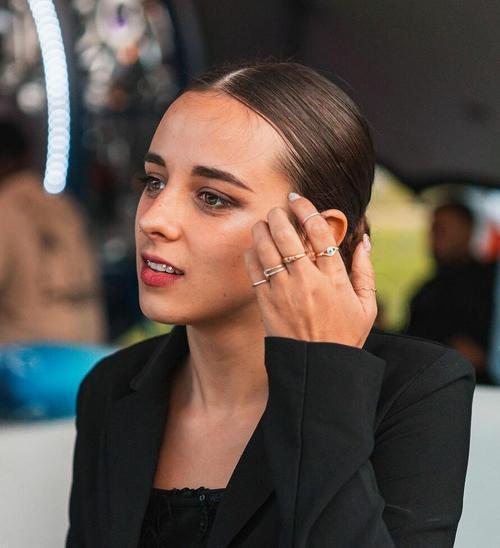 WATCH: French vocalist sings South African amapiano hits | Bona Magazine