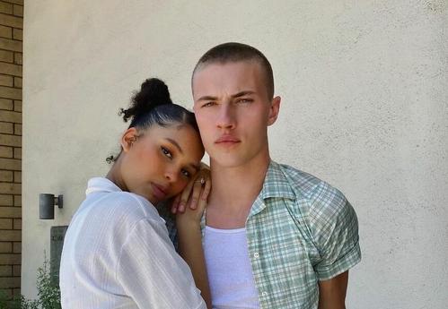 Nara Smith’s husband strikes it Lucky with home-made moisturiser | Bona ...