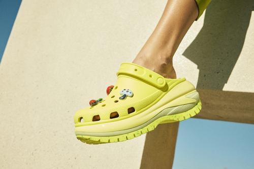 Stand a chance to WIN 1 of 3 Mega Crush Crocs valued at R2000 each ...