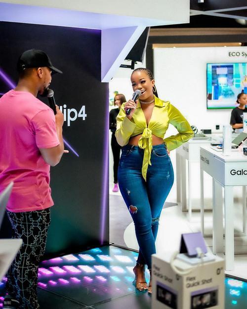 Getting to know rising star Lwandile Zulu | Bona Magazine