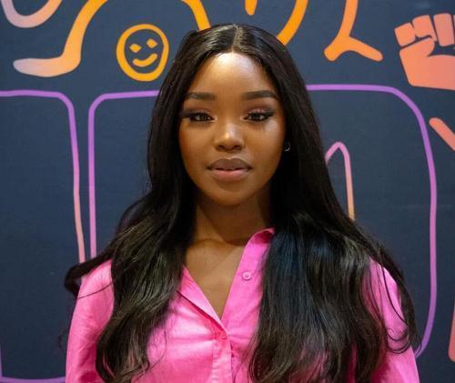 Actress Luyanda Zwane delivers an inspiring speech to high school ...