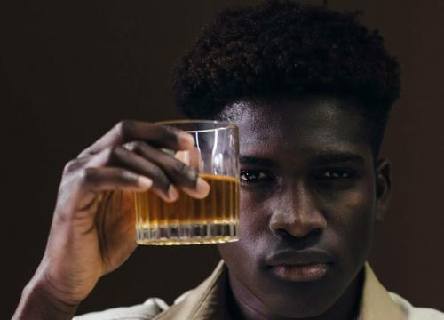 Signs you have alcohol intolerance | Bona Magazine