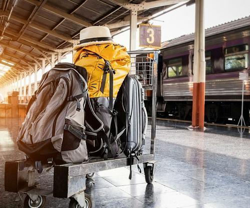 Ultimate guide when choosing your travel outfit | Bona Magazine