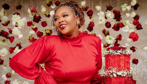 Anele Mdoda stuns in traditional dress at her Oscar-nominated short ...