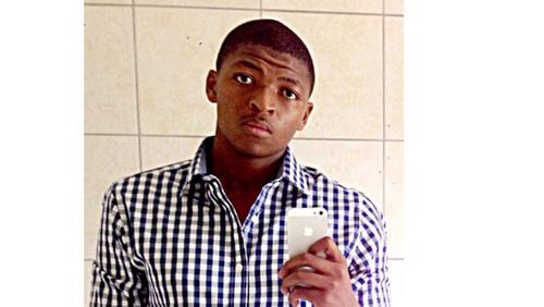 Self-confessed killer Aviwe Poswa looks for love on Tinder just weeks ...