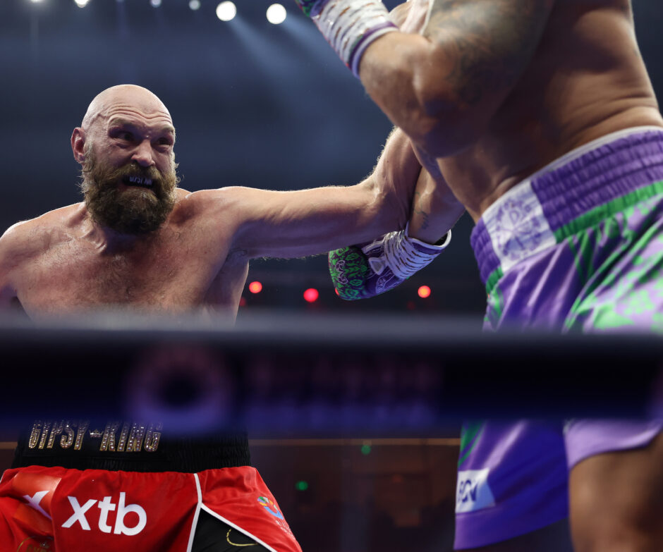 Tyson Fury teases return | Bona Magazine Tyson Fury teases return | Bona Magazine