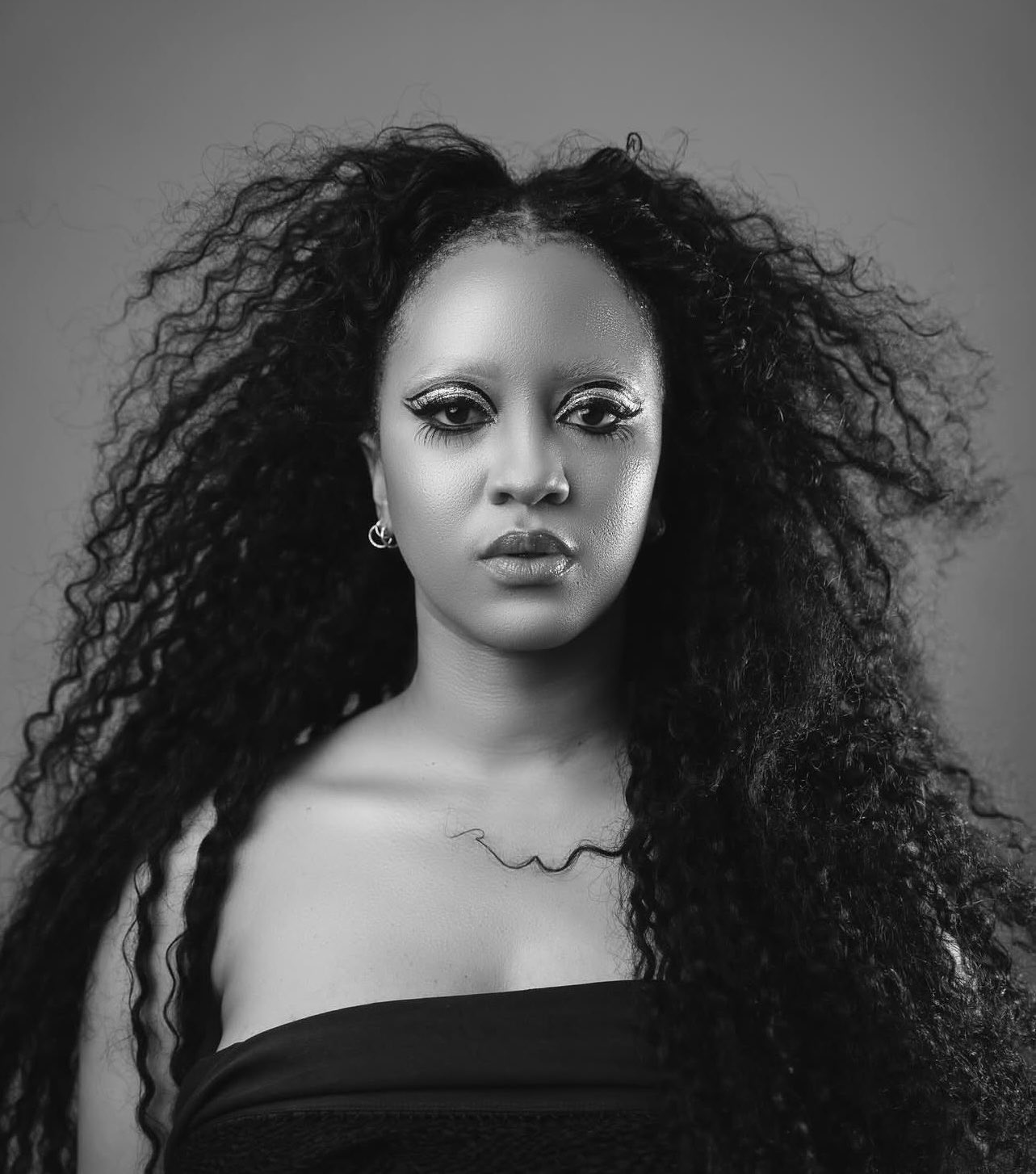 Mpho Sebina shares pregnancy news, sparks outpouring of love
