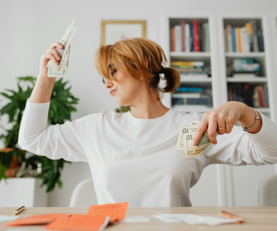 Smart Money Habits That Build Wealth Over Time