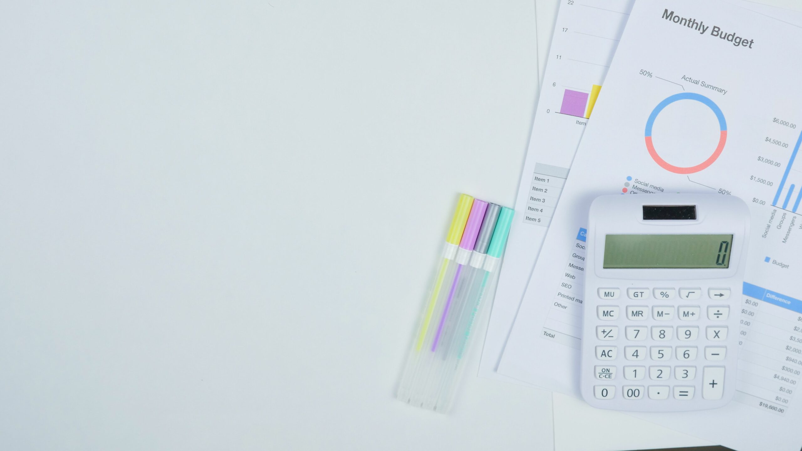 How To Create a Monthly Budget That Actually Works in 2026