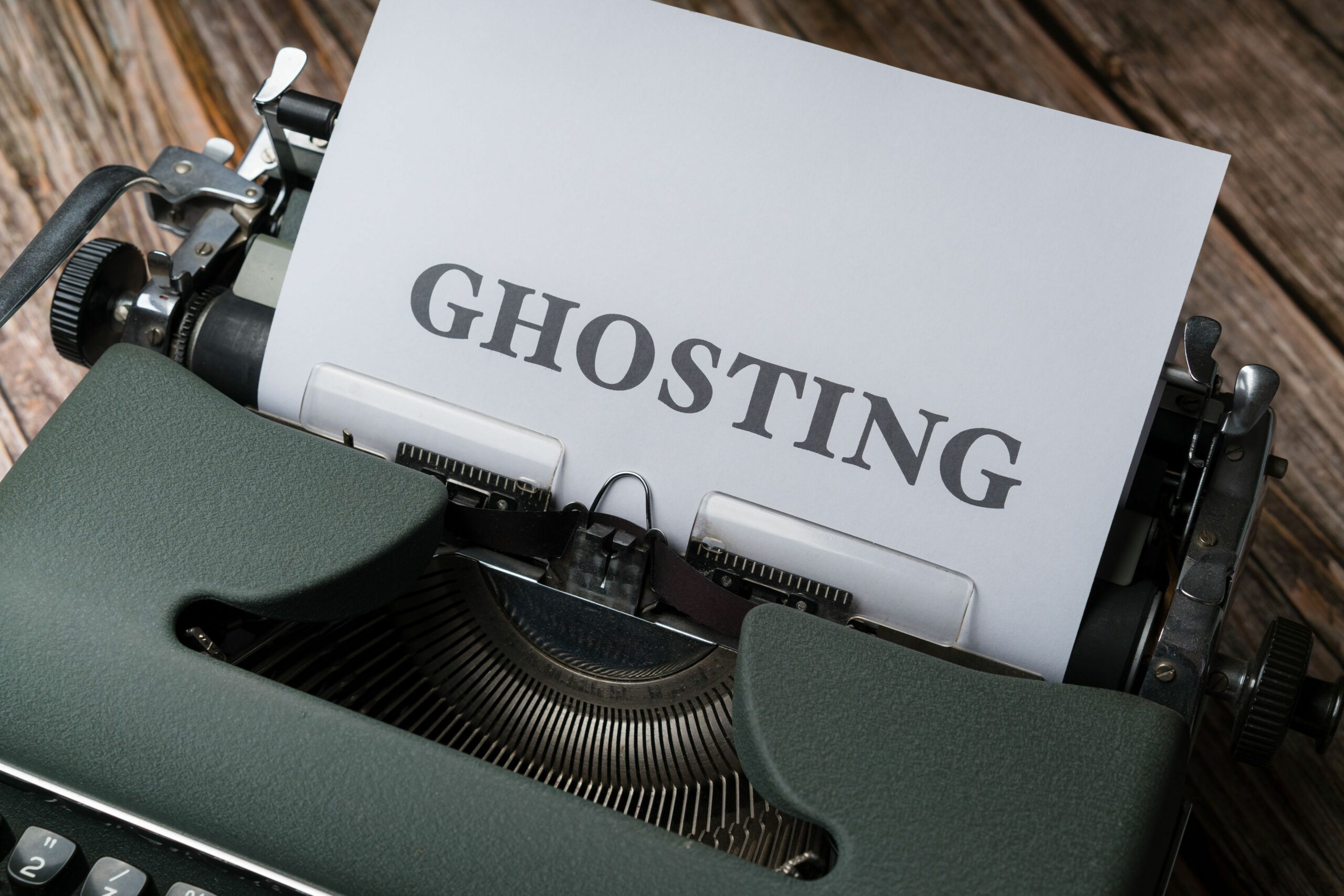 What Is Micro-Ghosting And Why Is Everyone Talking About It?